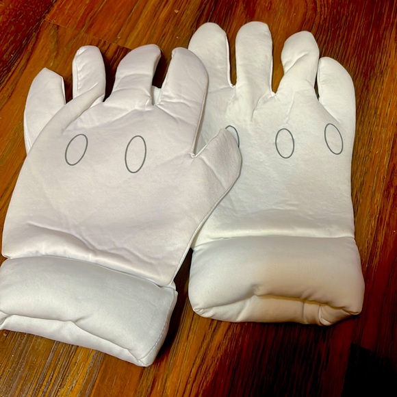 Costumes | Mickey Mouse Gloves | Poshmark